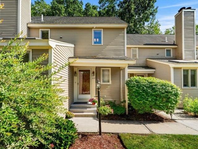Brickett Hill Cir Unit,haverhill, Condo For Sale