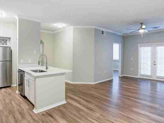 Brickstone Maitland Summit Apartments 2 Bedroom Apartment for Rent at 9000 Summit Centre Way, Orlando, FL 32810