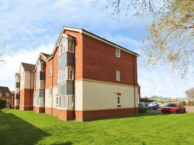 Brickyard Court, Brickyard Road, 2 Bedroom Apartment
