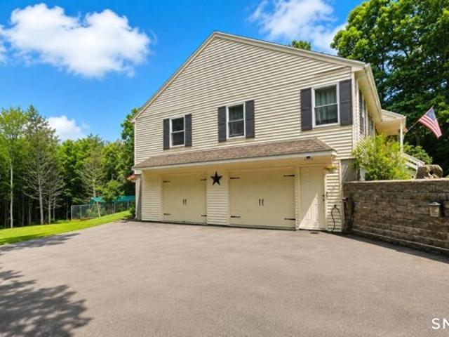 Brickyard Rd, Woodstock, Home For Sale