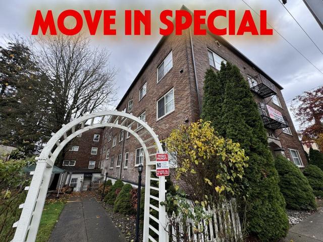 Bridgeview Apartments 2 Bedroom Apartment for Rent at 1121 S I St, Tacoma, WA 98405 New Tacoma