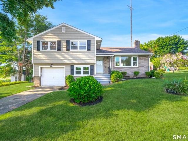Bridgeview Pl, Stratford, Home For Sale