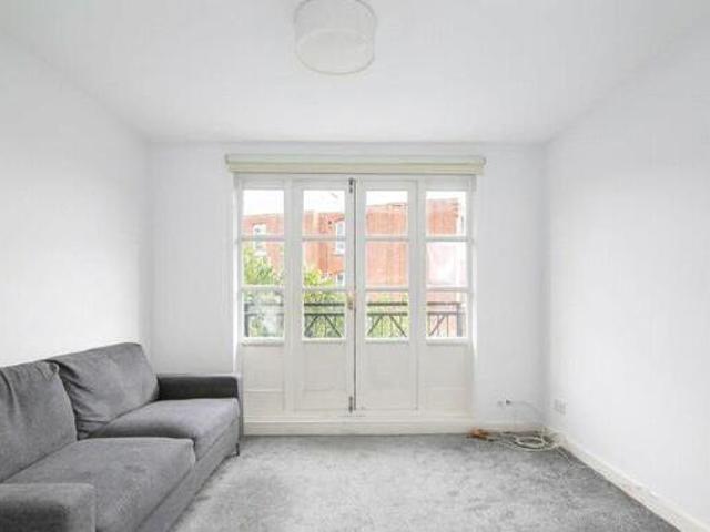 Bridgewalk Heights, Weston Street, 2 Bedroom Apartment