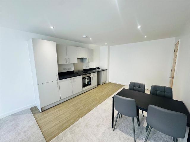 Grant Court, Ordsall Lane, Salford, Greater Manchester M5, 1 bed flat to rent, £975 pcm | PrimeLocation