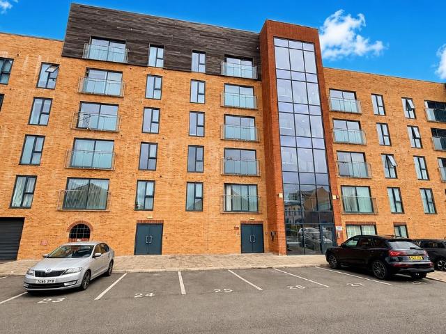Bridgewater Wharf, Droylsden, Manchester M43, 1 bed property to rent, £850 pcm | PrimeLocation
