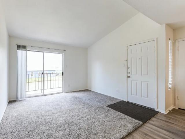 Bridgewater Apartments 2 Bedroom Apartment for Rent at 1100 Graham Dr, Tomball, TX 77375