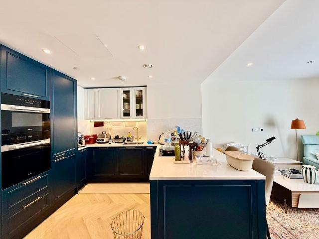 Bridgewater Avenue, London SW6, 3 bed flat to rent, £6,500 pcm | PrimeLocation