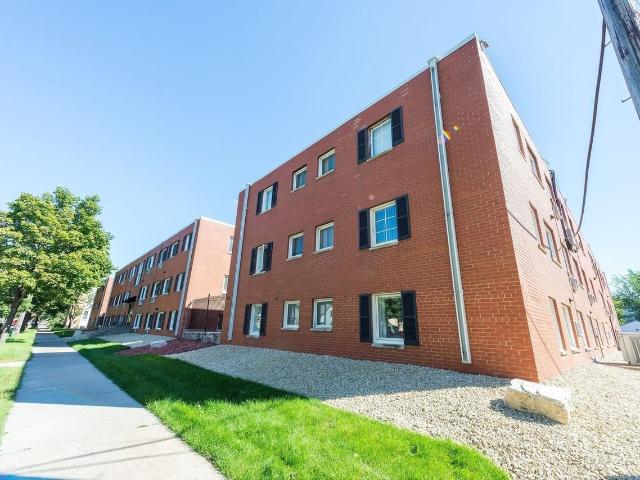 Bridgewater Crossings Studio Apartment for Rent at 2107 21st Ave S, Minneapolis, MN 55404 Seward