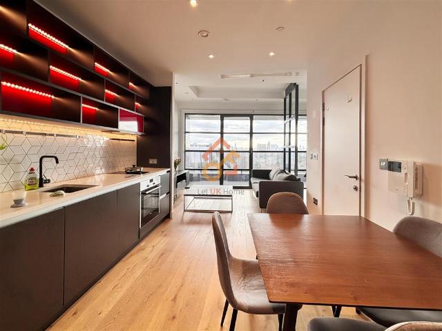 Bridgewater House, 96 Lookout Lane. Studio to rent £2,200 pcm £508 pw