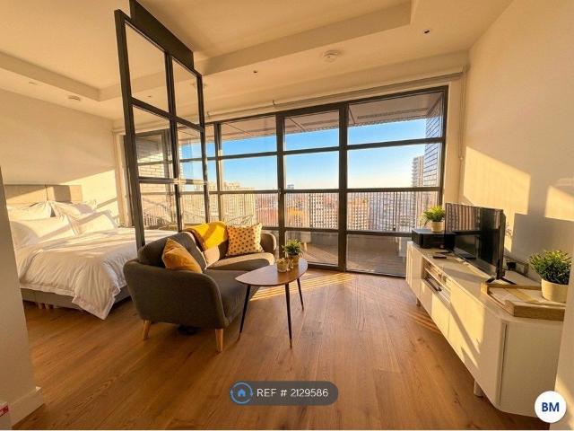 Bridgewater House, London E14, Studio to rent, £2,000 pcm | PrimeLocation