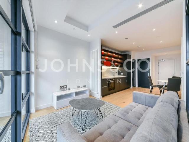 Bridgewater House, Lookout Lane. Studio to rent £2,102 pcm £485 pw