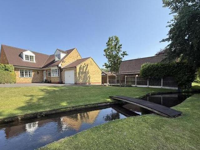 Bridgewater Park Drive, Skellow, 5 Bedroom Detached