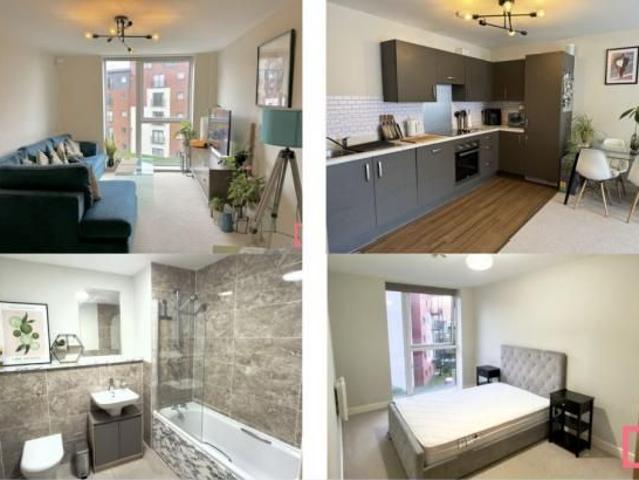 Bridgewater Point, Worrall Street, Salford, Greater Manchester M5, 2 bed flat to rent, £1,250 pcm | PrimeLocation