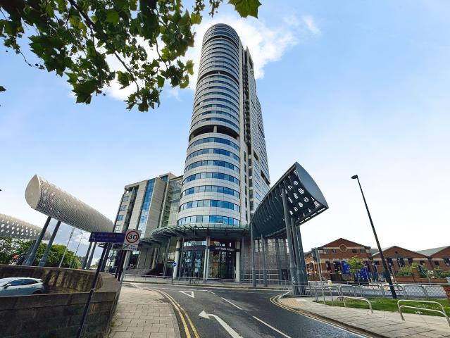 Bridgewater Place, Water Lane LS11, 2 bed flat to rent, £1,450 pcm | PrimeLocation