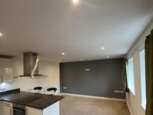 Bridge Court, Newbury, 2 Bedroom Maisonette