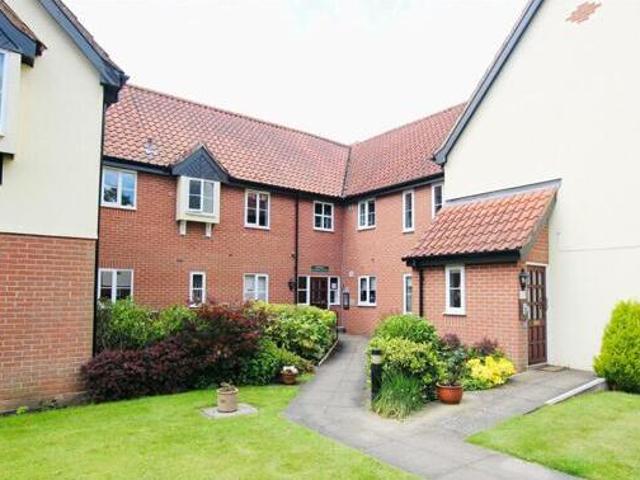 Bridge Broad Close, Wroxham, 2 Bedroom Flat