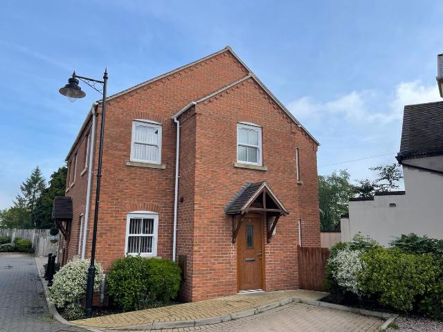 Bridge House Close, Atherstone CV9, 2 bed semi detached house to rent, £1,008 pcm | PrimeLocation