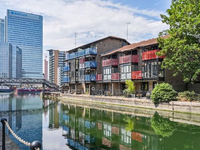 Bridge House Quay, Canary Wharf, Canary Wharf, London E14, 5 bed end terrace house to rent, £4,900 pcm | PrimeLocation