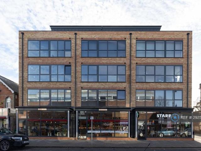Bridge House, Weybridge, KT13 1 bed flat to rent £1,650 pcm £381 pw