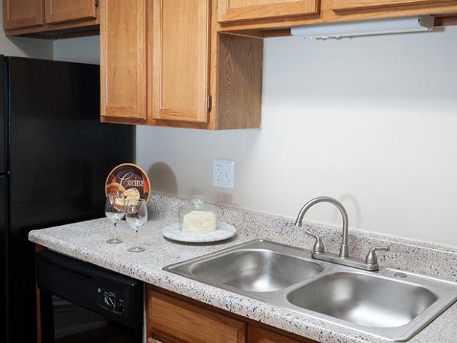 Bridge Hollow 1 Bedroom Apartment for Rent at 5801 Bridge St, Fort Worth, TX 76112 Woodhaven