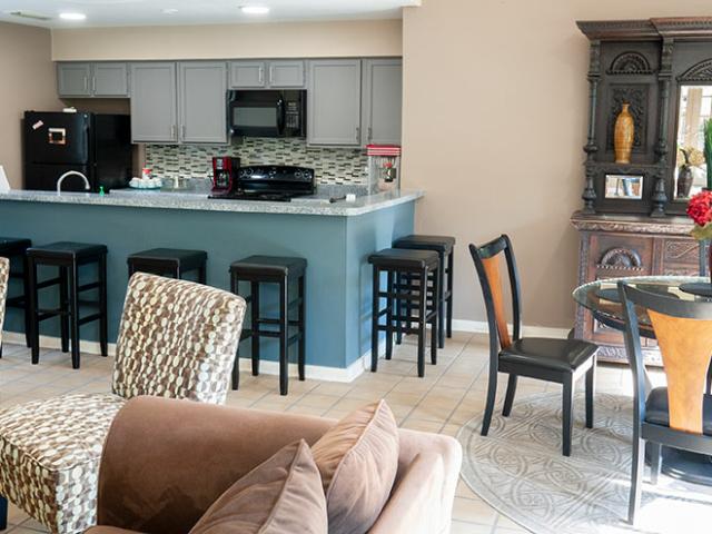 Bridge Hollow 2 Bedroom Apartment for Rent at 5801 Bridge St, Fort Worth, TX 76112 Woodhaven
