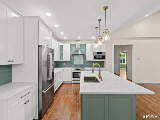 Bridge Ln, Enfield, Home For Sale