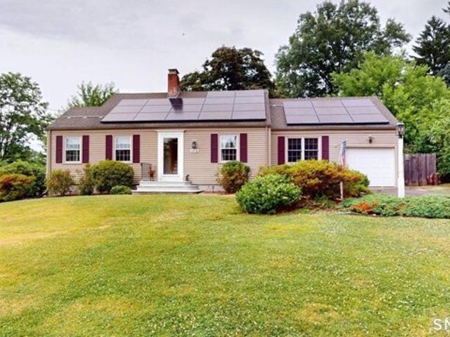 Bridge Ln, Enfield, Home For Sale