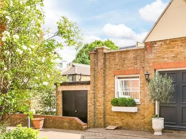 Bridge Lane, London, SW11 3ES, United Kingdom | 2 bed house for rent #140399347 | Rentberry