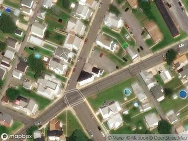 Bridge St