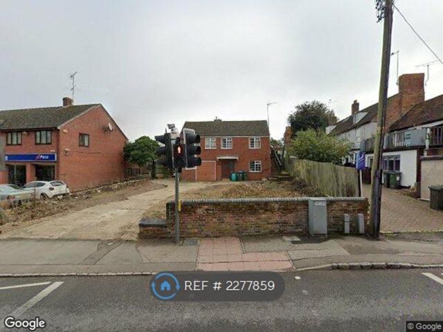 Bridge Street, Buckingham MK18, 5 bed flat to rent, £750 pcm | PrimeLocation