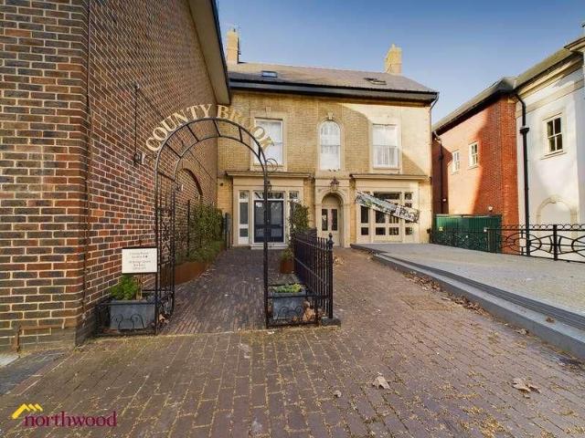 Bridge Street, Banbury, OX16