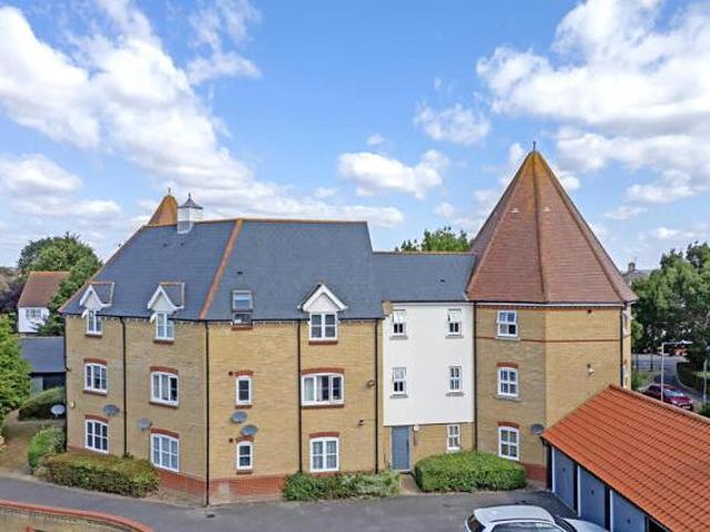 Bridge Street, Basildon, 2 Bedroom Apartment