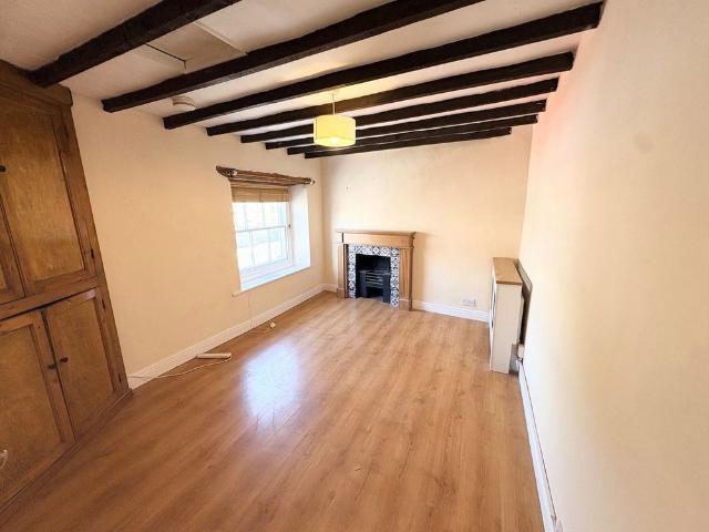 Bridge Street, Kendal, LA9 7DD