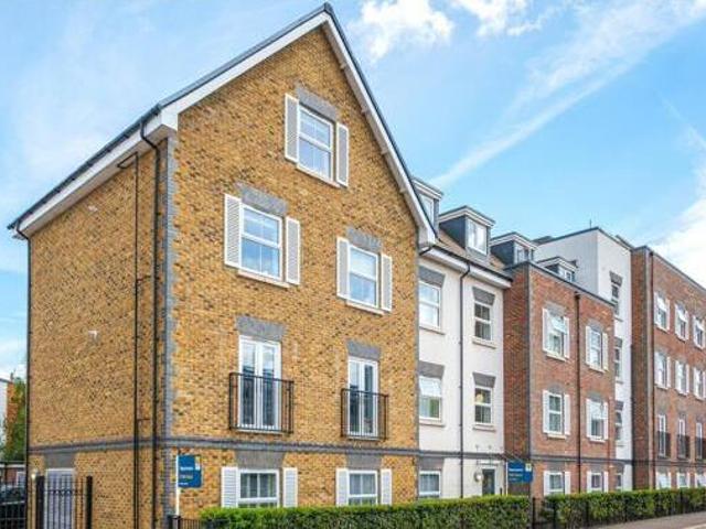 Bridge Street, Walton on thames, 2 Bedroom Flat