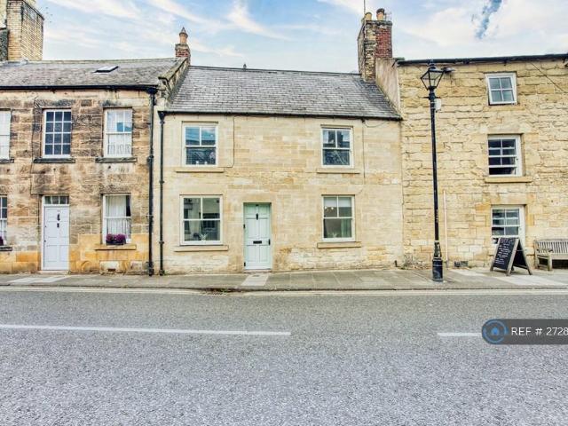 Bridge Street, Warkworth, Morpeth, NE65 4 bed terraced house to rent £3,500 pcm £808 pw