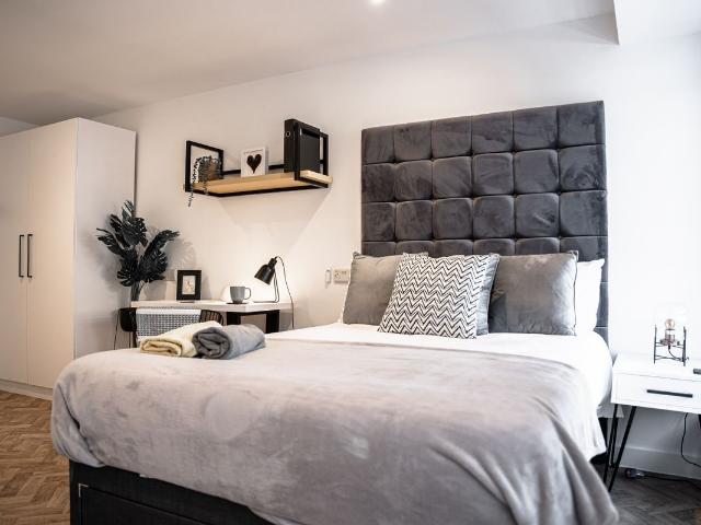 Bridge Street West, Birmingham B19, Room to rent, £925 pcm | PrimeLocation