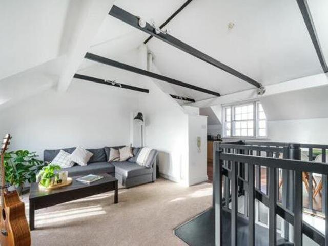 Bridge Street, Winchester, 2 Bedroom Flat