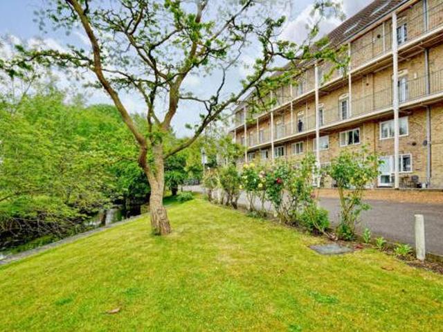 Bridge Place, Godmanchester, 1 Bedroom Maisonette