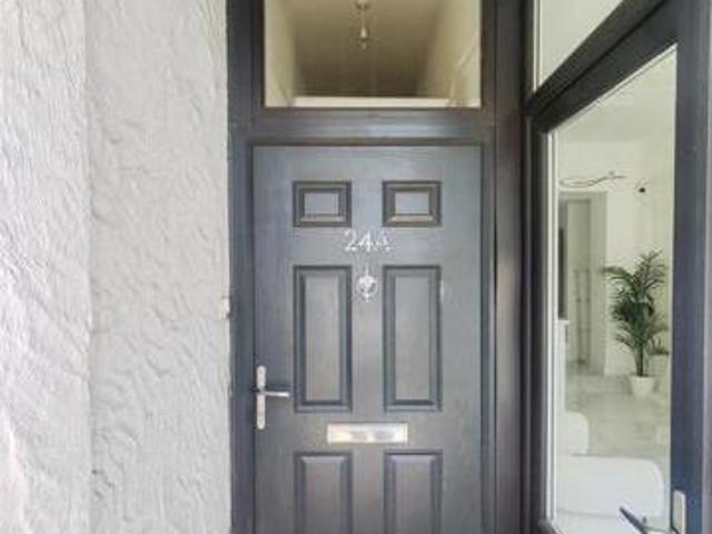 Bridge Road, Crosby, 2 Bedroom Apartment