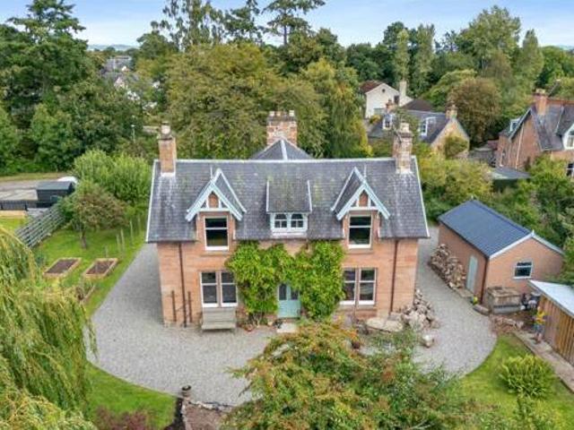 Bridgend, Eileanbank, Beauly, 4 Bedroom Detached