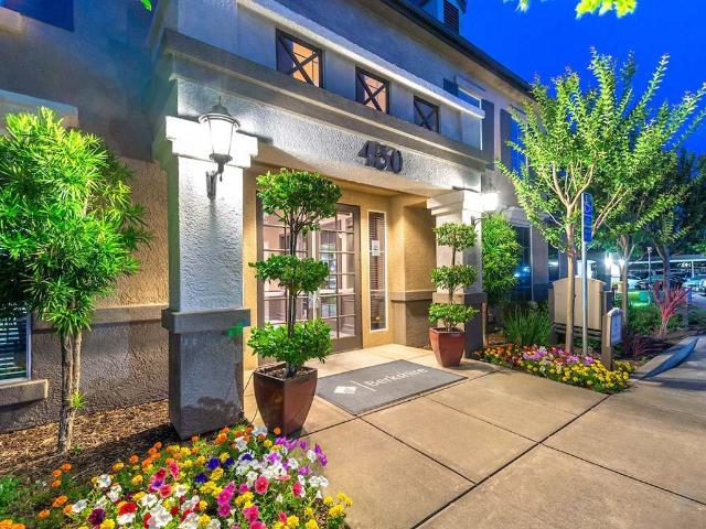 Bridgeport Ranch 2 Bedroom Apartment for Rent at 450 Pittman Road, Fairfield, CA 94534