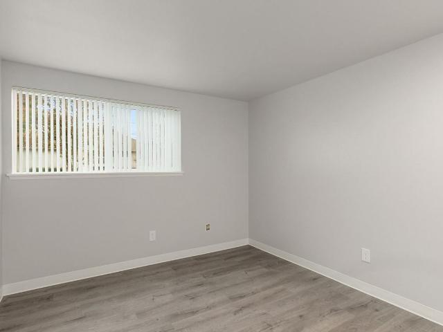 Bridgeport Square 1 Bedroom Apartment for Rent at 4401 76th Ave W, University Place, WA 98466 University Place