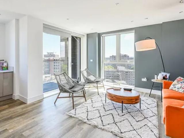 Bridges Court, London, SW11 3GR, United Kingdom | 2 bed apartment for rent #167642837 | Rentberry
