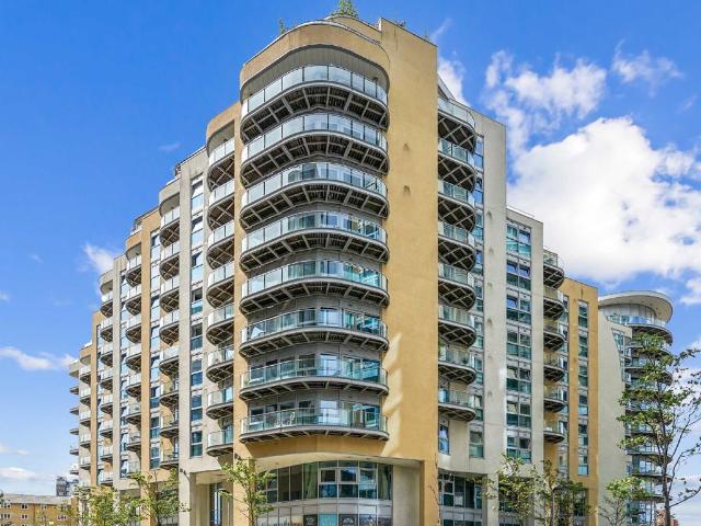 Bridges Court Road, Battersea SW11, 2 bed flat to rent, £2,808 pcm | PrimeLocation
