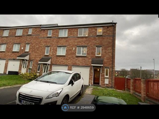 Bridges View, Gateshead NE8, 4 bed semi detached house to rent, £1,500 pcm | PrimeLocation