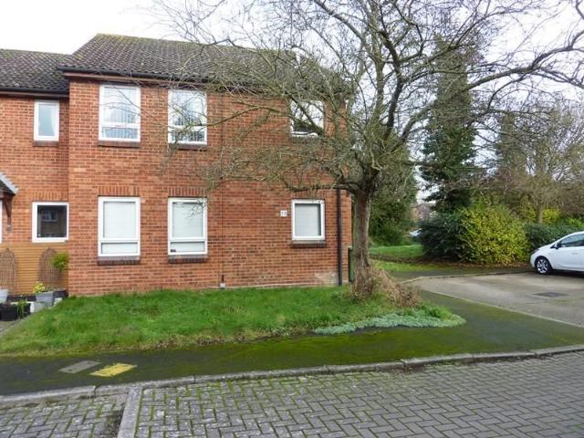 Bridgestone Drive, Bourne End SL8, Studio to rent, £795 pcm | PrimeLocation
