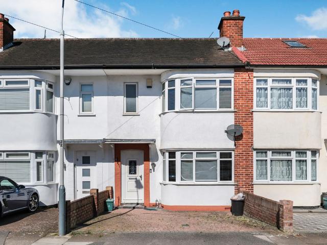 Bridgwater Road, Ruislip HA4, 2 bed terraced house to rent, £1,950 pcm | PrimeLocation
