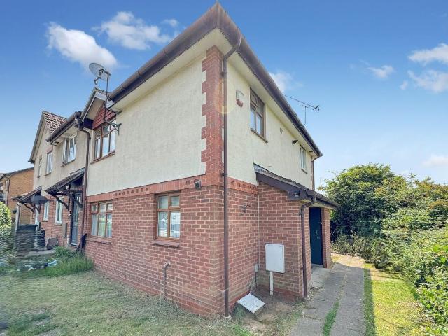 Bridleway Lane, Kingsnorth TN23, 1 bed semi detached house to rent, £950 pcm | PrimeLocation