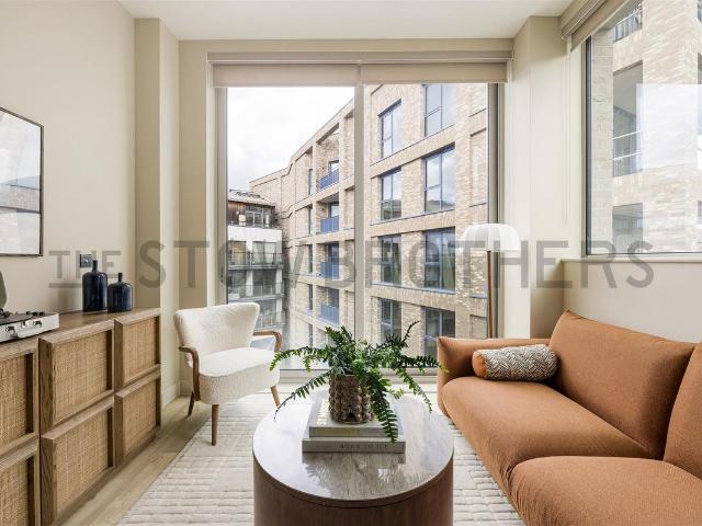 Bridle House, 4 Stables Yard, London E3, 2 bed flat to rent, £3,450 pcm | PrimeLocation