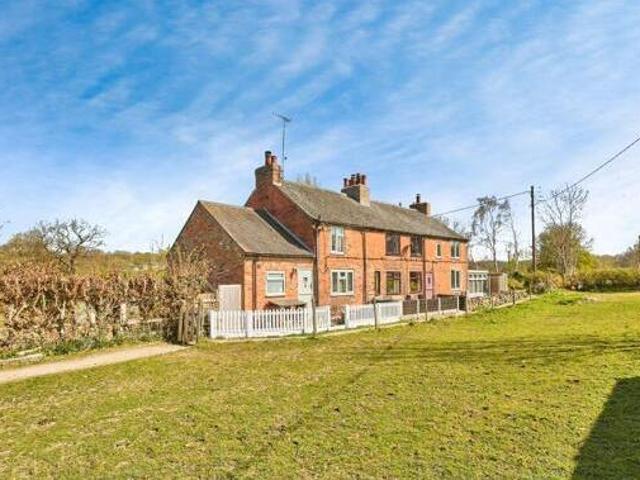 Bridle Lane, Lower Hartshay, 3 Bedroom Cottage